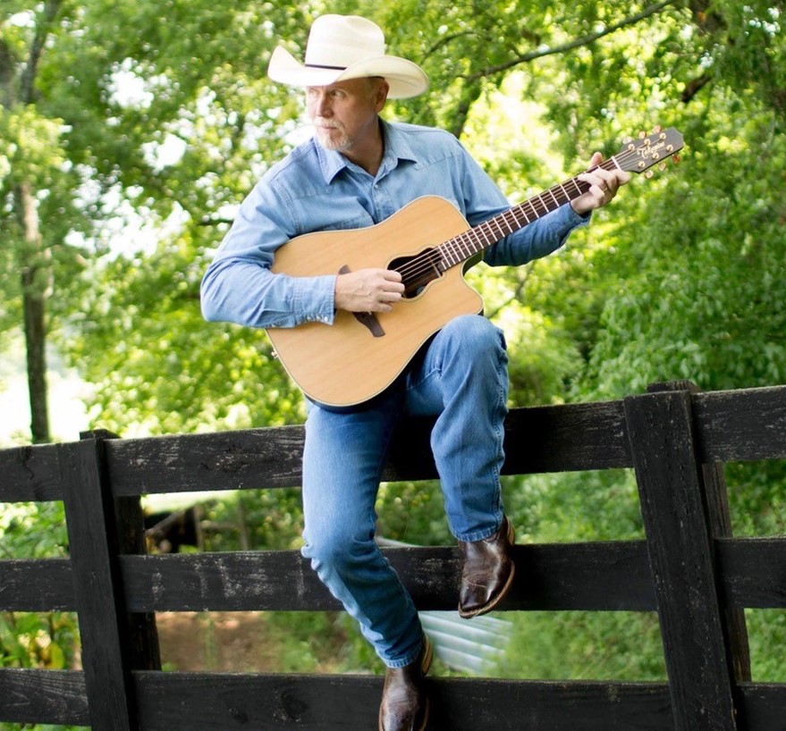 Jim “Moose” Brown Homecoming Show | 104.9 The Fox – Jonesboro, AR